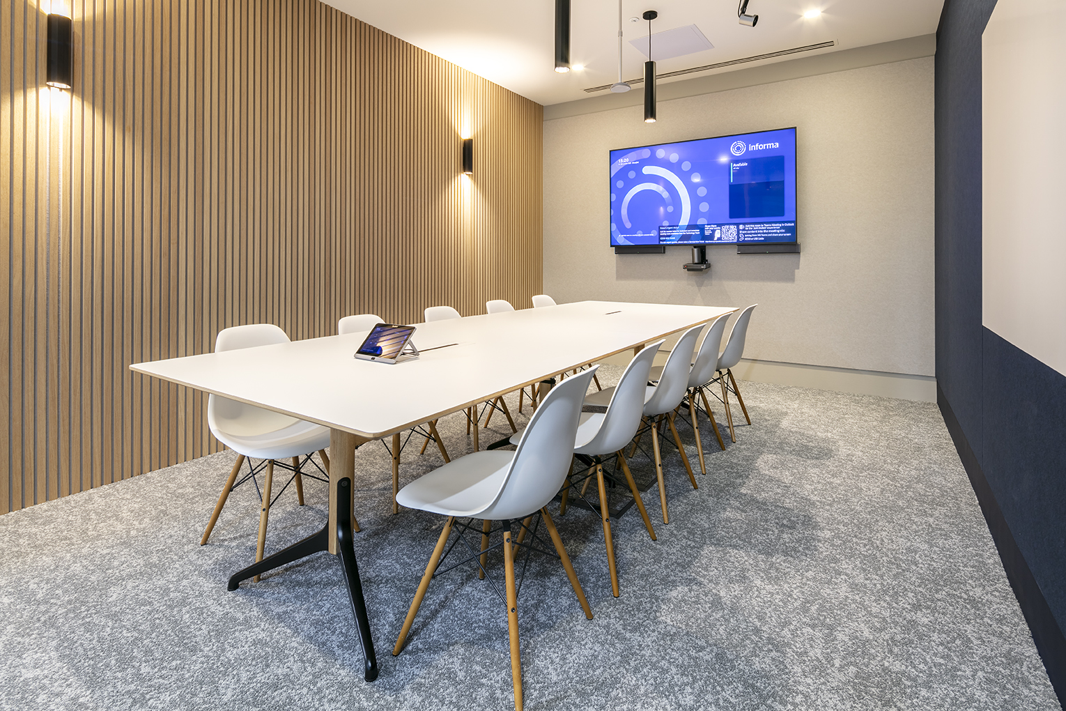 Informa Markets London | New Office Project | Icons of Denmark